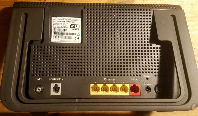 TalkTalk Business Wi-Fi Hub FAST 5364 Teardown